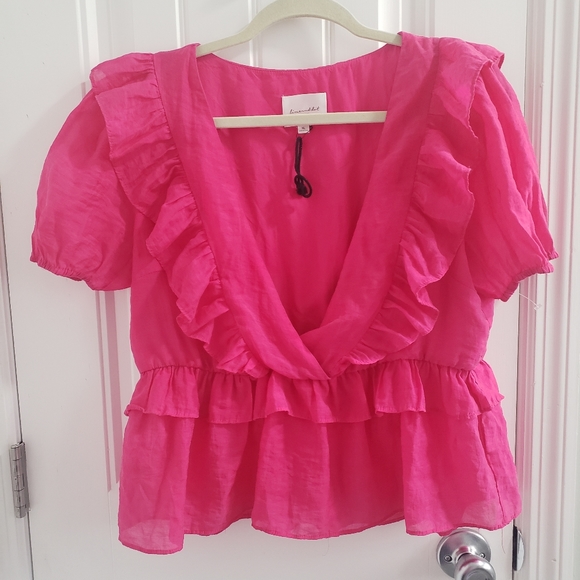 Line & Dot | Tops | Line And Dot Ruffles Top Sz Xl Hot Pink Peplum ...